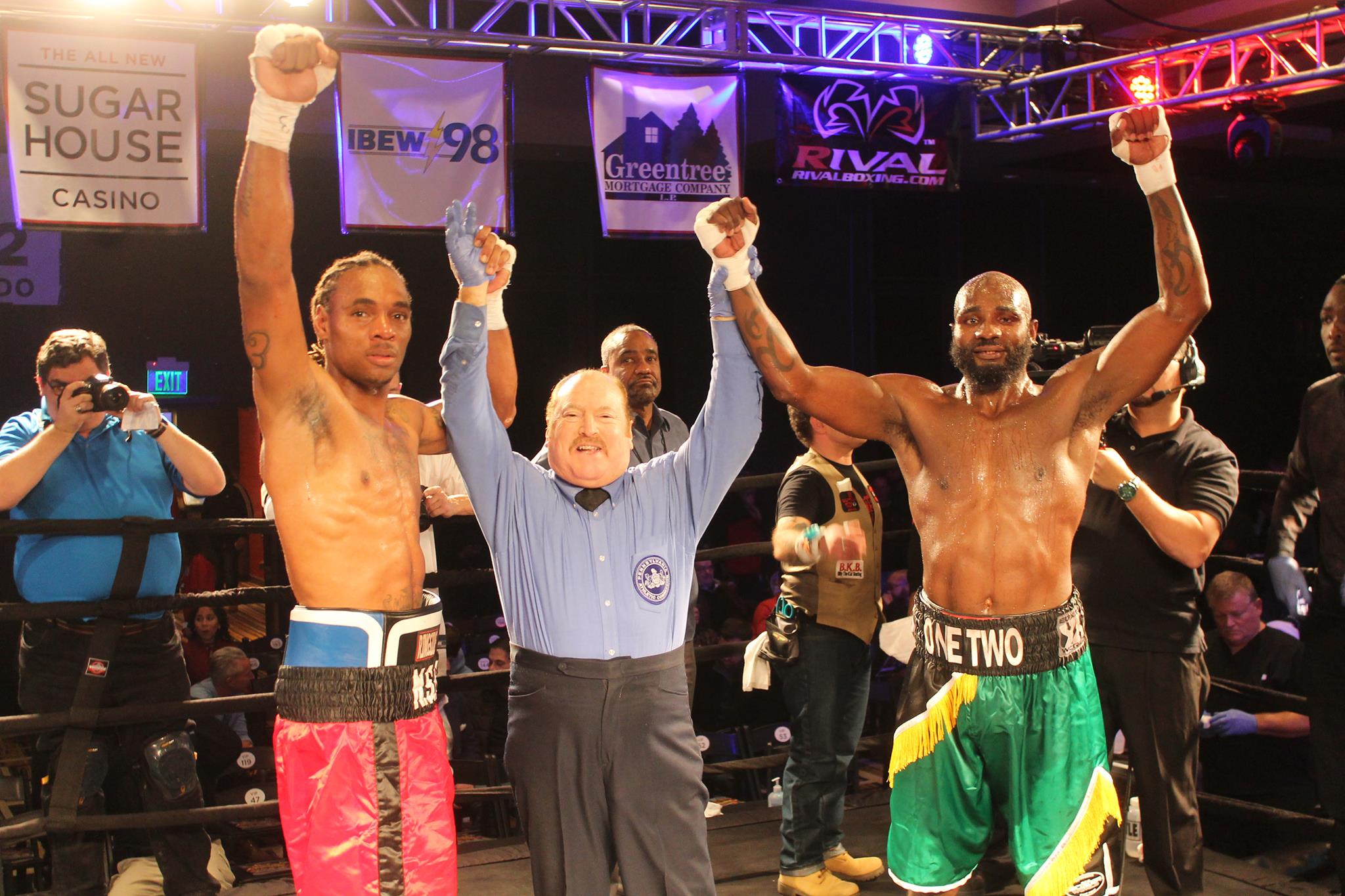 Referee Steve Smoger in Triumphant Return in Pennsylvania at SugarHouse ...