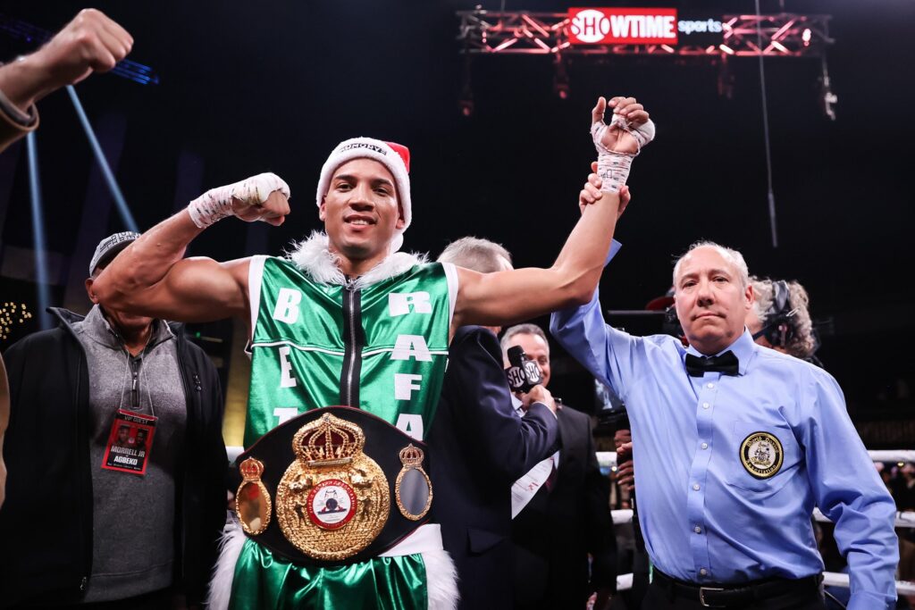DAVID MORRELL JR. RETAINS WBA SUPER MIDDLEWEIGHT TITLE BY STOPPING SENA ...